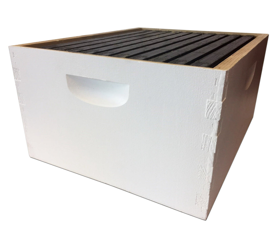 10 Frame Assembled Hive Body With Plastic Frames – Pierco